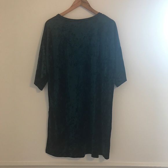 rae mode | Tops | Rae Mode Boutique Green Velvet Tunic Top M | Poshmark